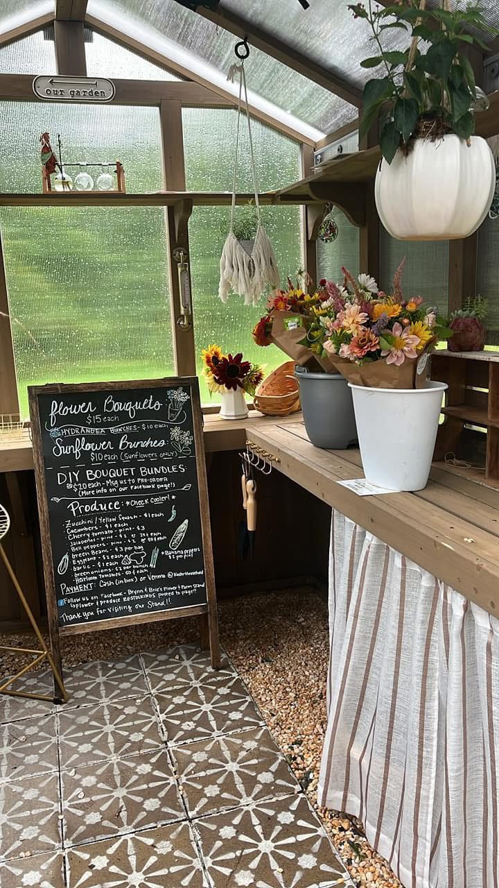 Creekside Harvest Farm - Grow Together
